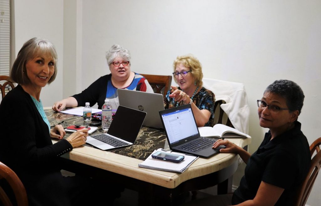 Spotlight on ‘Festival of Tens’ playwriting instructor Louise Wigglesworth | ArtSWFL.com