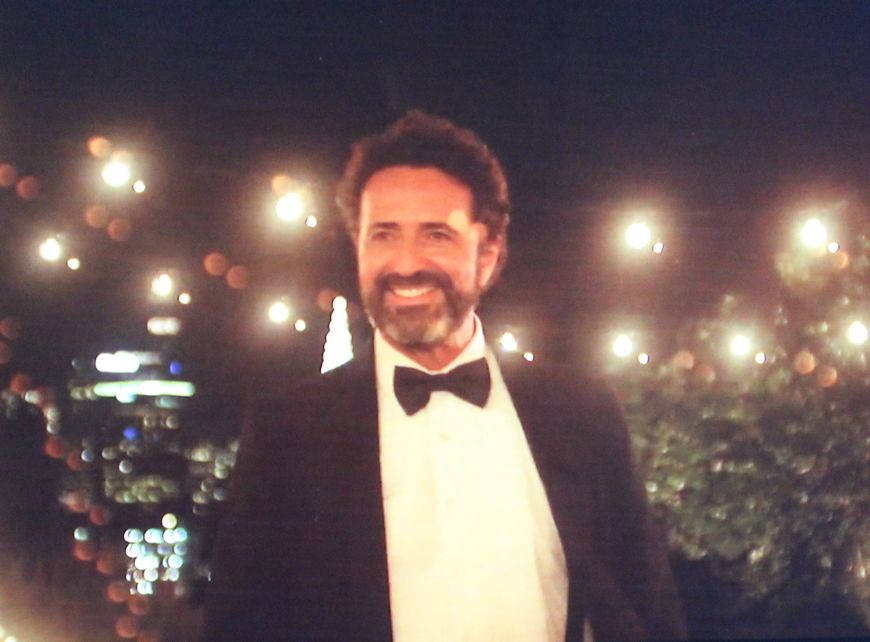 Spotlight on ‘A Case of Blue’ actor Stephen Schnetzer | ArtSWFL.com