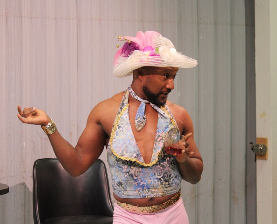 For Derek Lively, playing Miss Roj is a snap | ArtSWFL.com