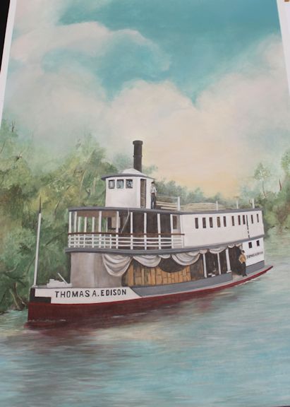 Mural Society artists stepping up big in river basin project | ArtSWFL.com