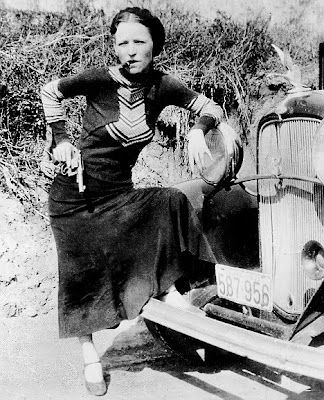 Brittany Ambler uniquely qualified to portray Bonnie Parker | ArtSWFL.com