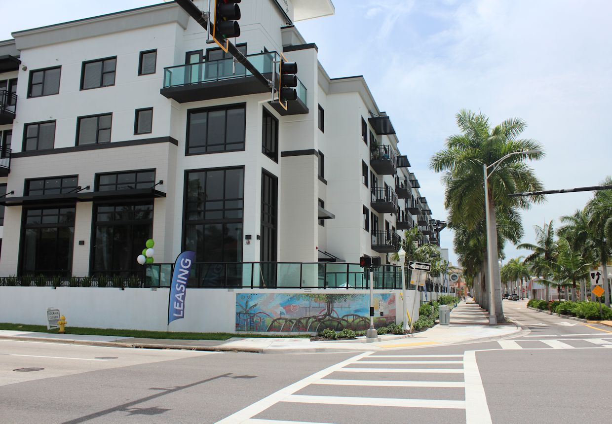 ‘Living Lands Mosaic’ at The Ivy | ArtSWFL.com